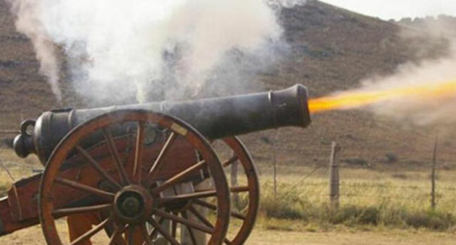 BOOM BOOM: Dixons fires the human cannon • The Register