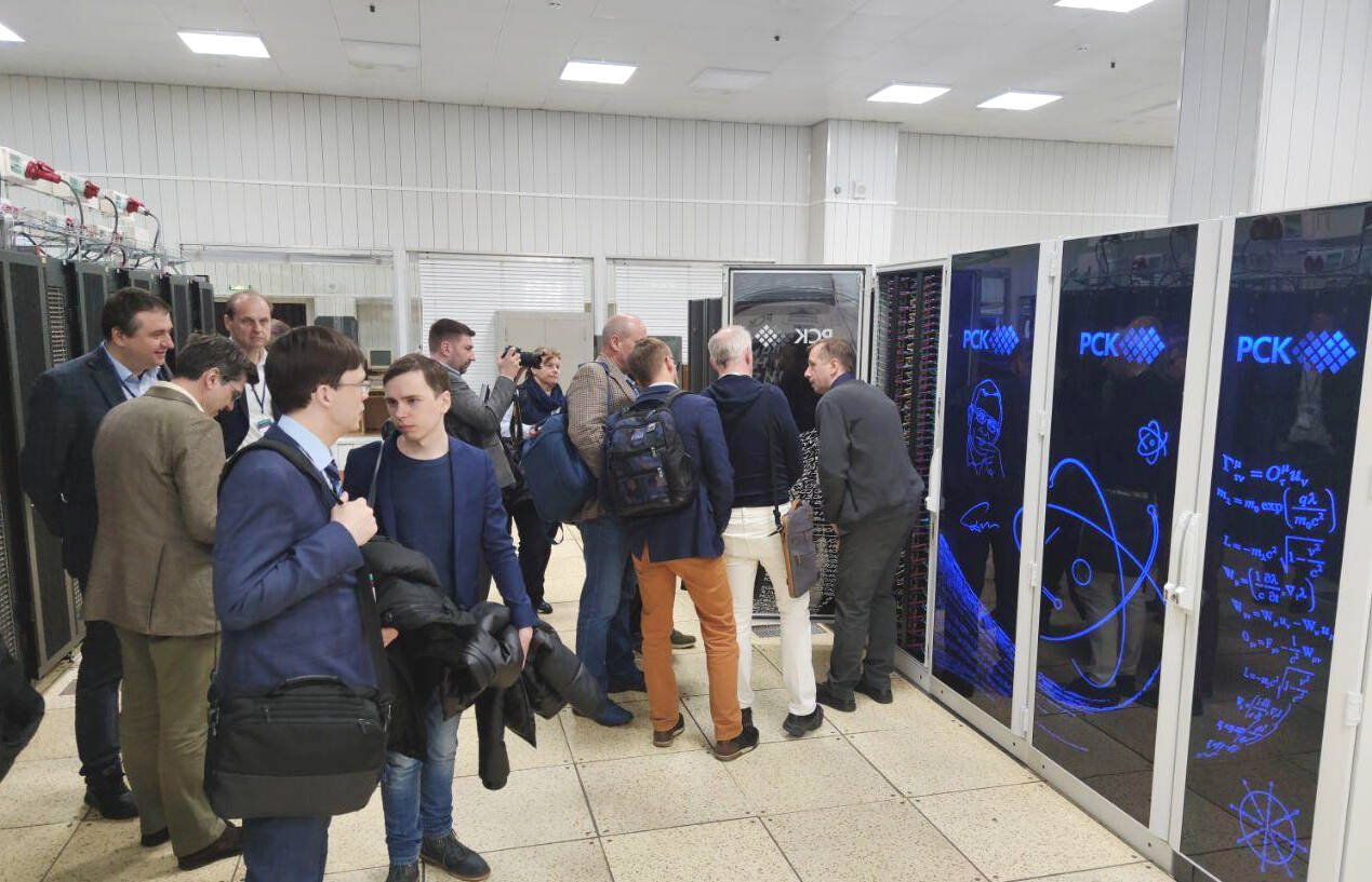 Russia reveals RSK Tornado supercomputer platform • The Register