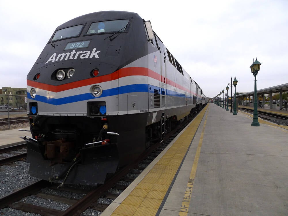 A server outage brought Amtrak to a crawl this weekend • The Register