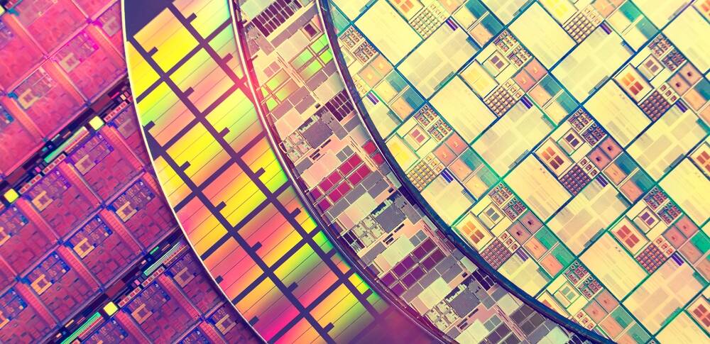 ASML ships 2nd high NA EUV machine to mystery client • The Register