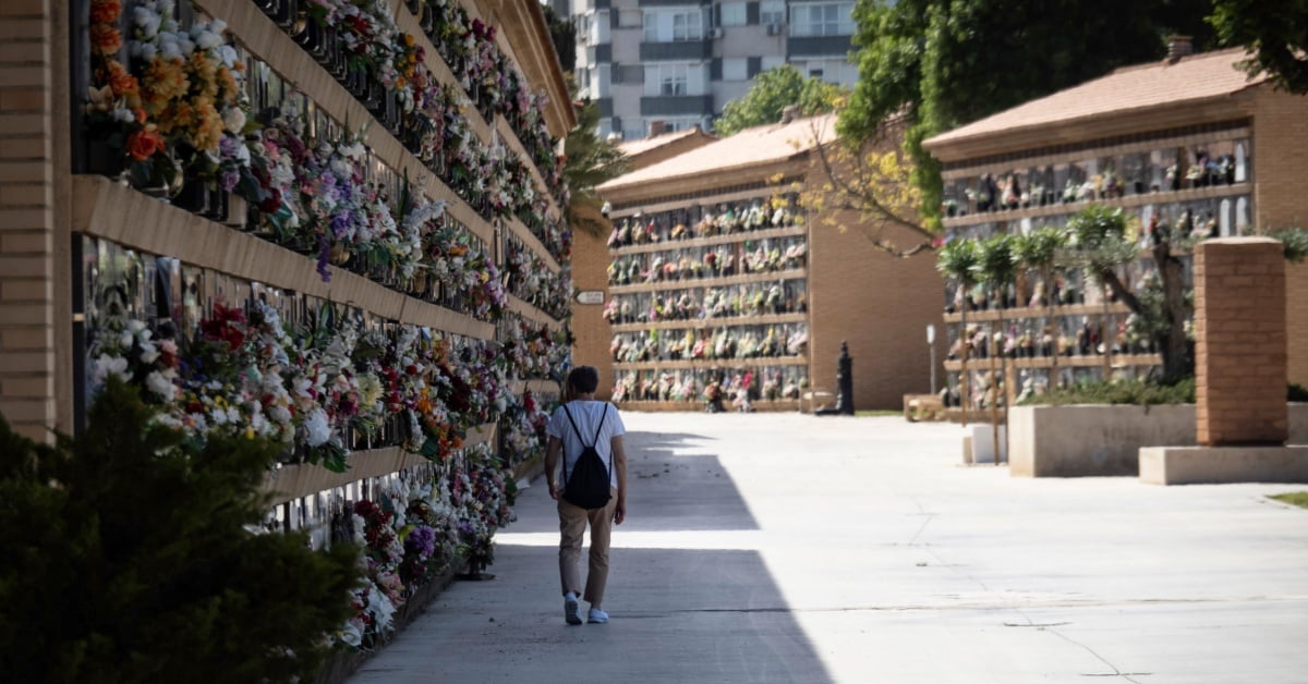 Graveyards a favorite haunt for solar farms in Valencia • The Register