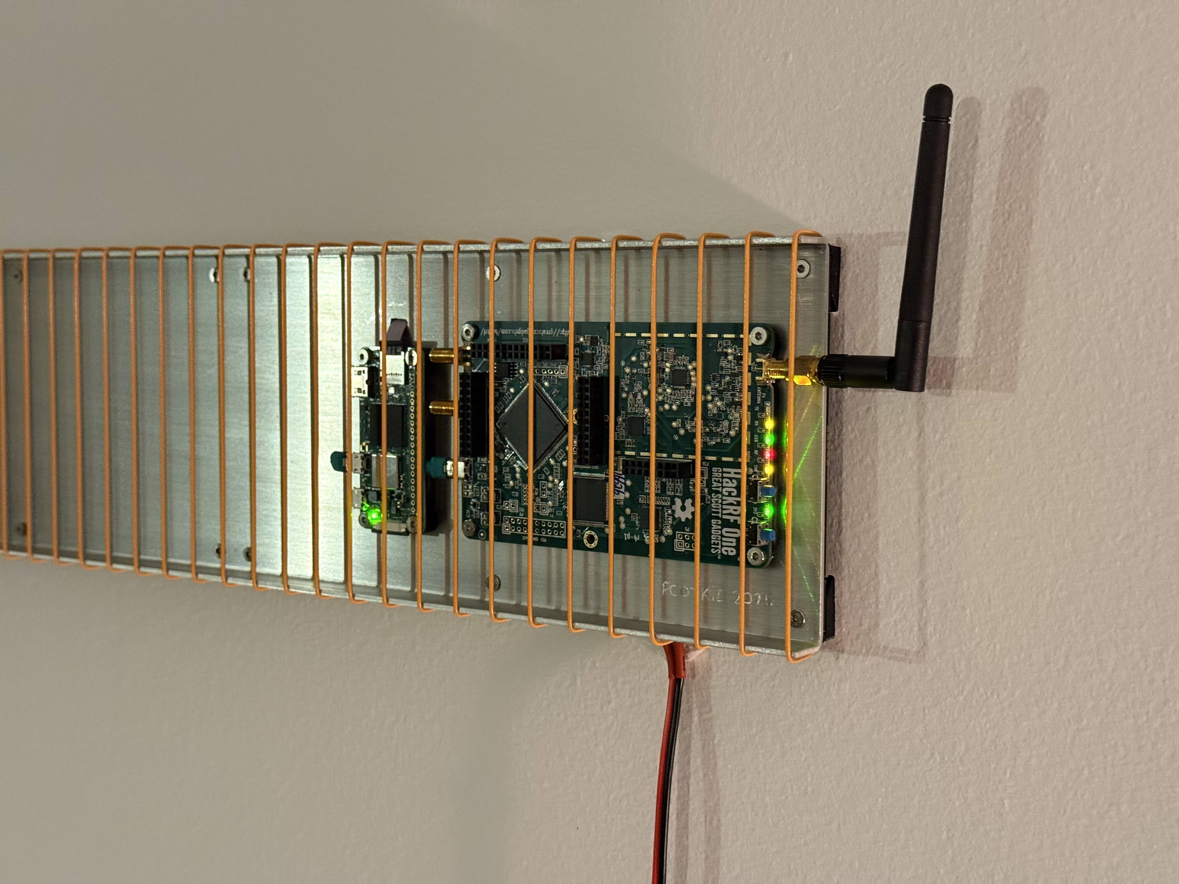 Hacker taps Raspberry Pi to turn Wi-Fi signals into wall art • The Register